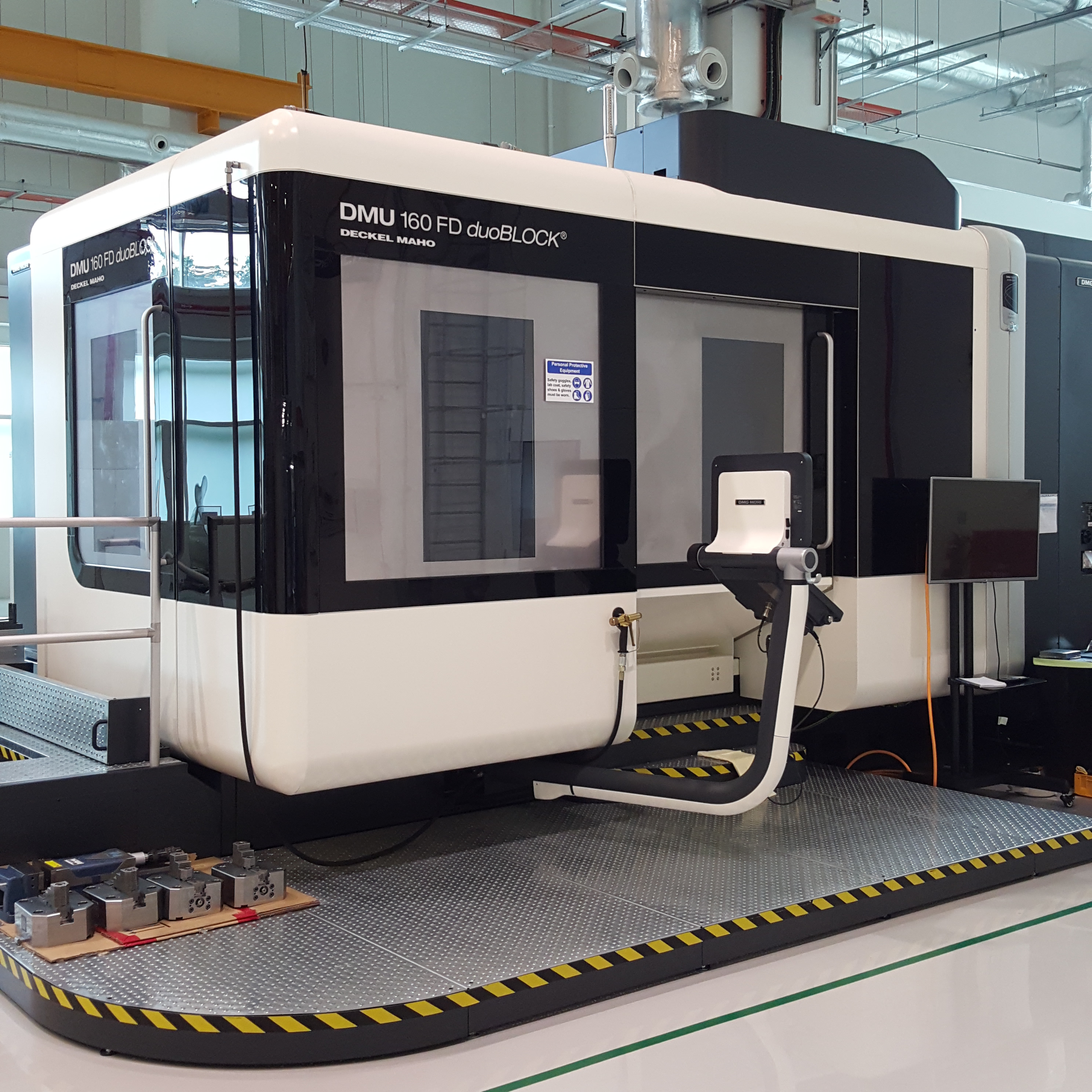CNC Machining Centre: DMU 160 FD duoBLOCK - 5 Axis CNC Machine - A*STAR ...