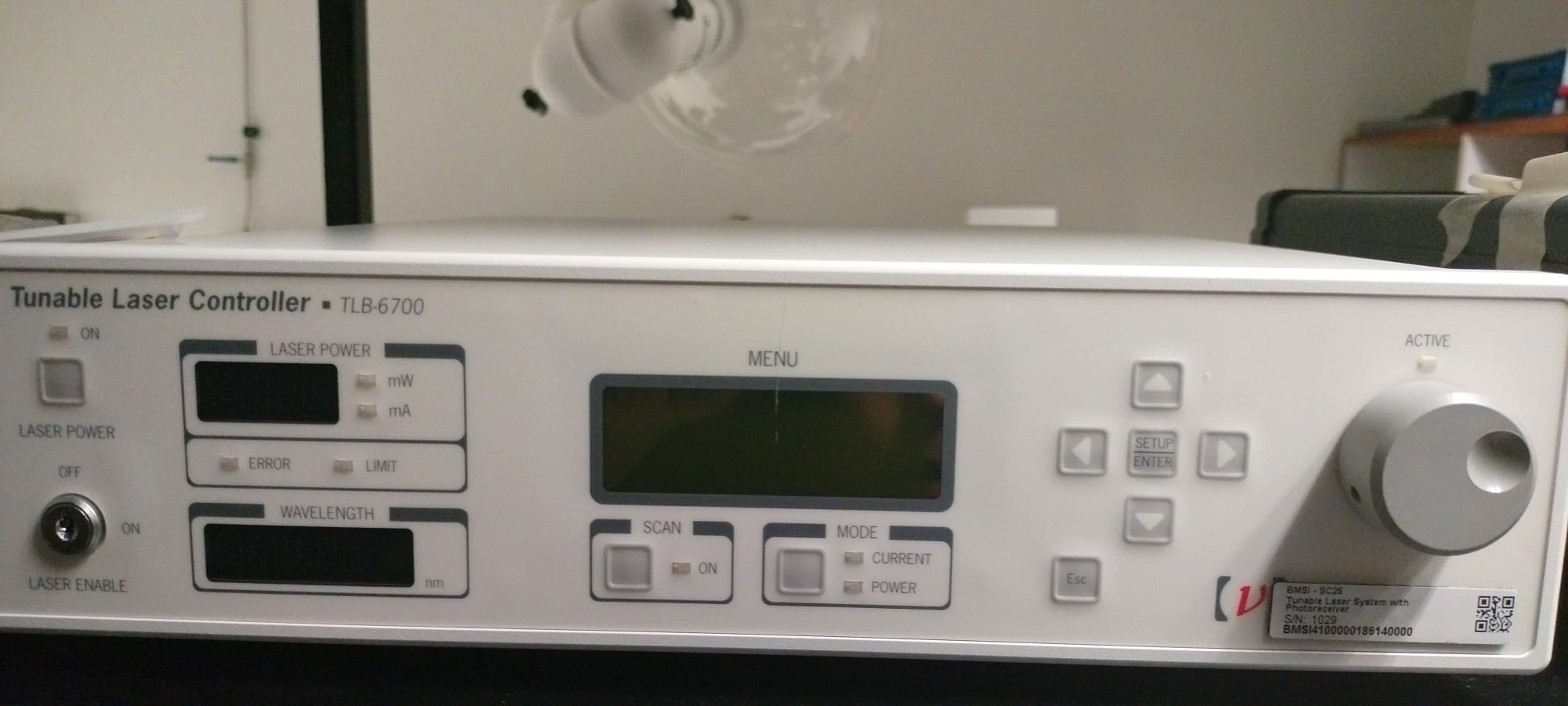 Laser: Tunable CW laser, C band - A*STAR Scientific Equipment ...