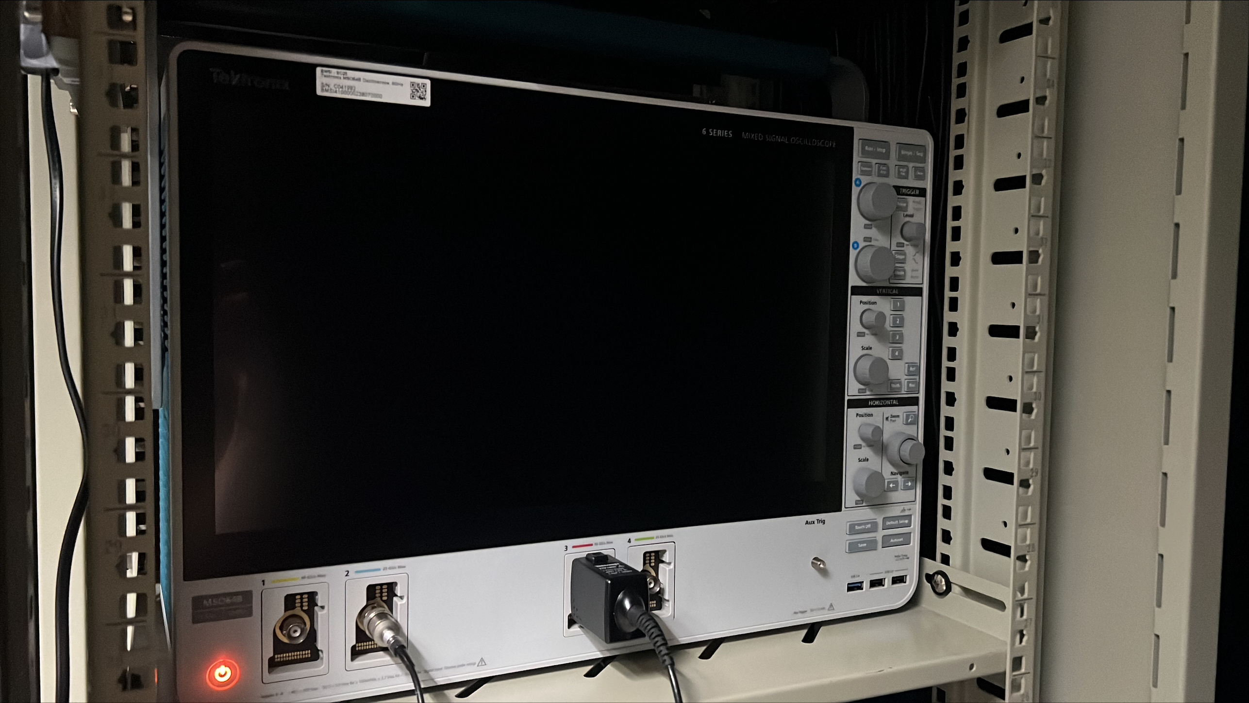 Oscilloscope: Tektronix MSO64B Oscilloscope, 8GHz - A*STAR Scientific ...