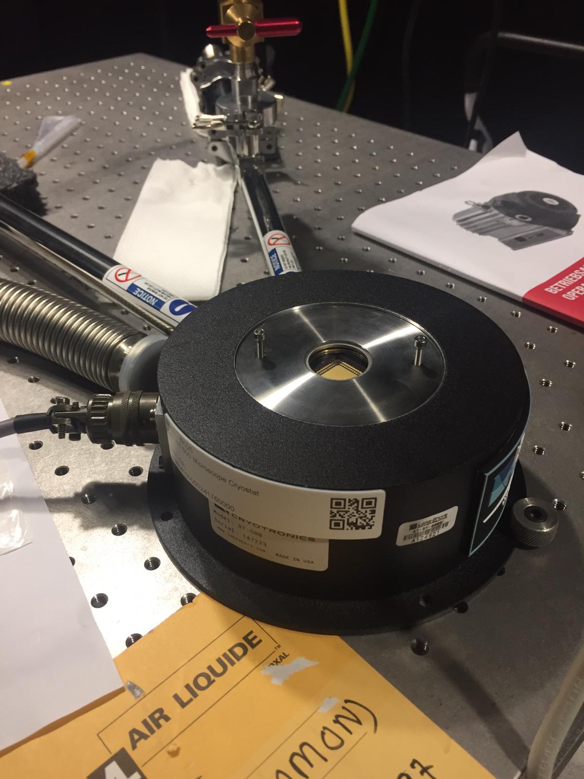 Characterisation: Photothermoelectric System (Janis RGC-4 ST 500) - A ...