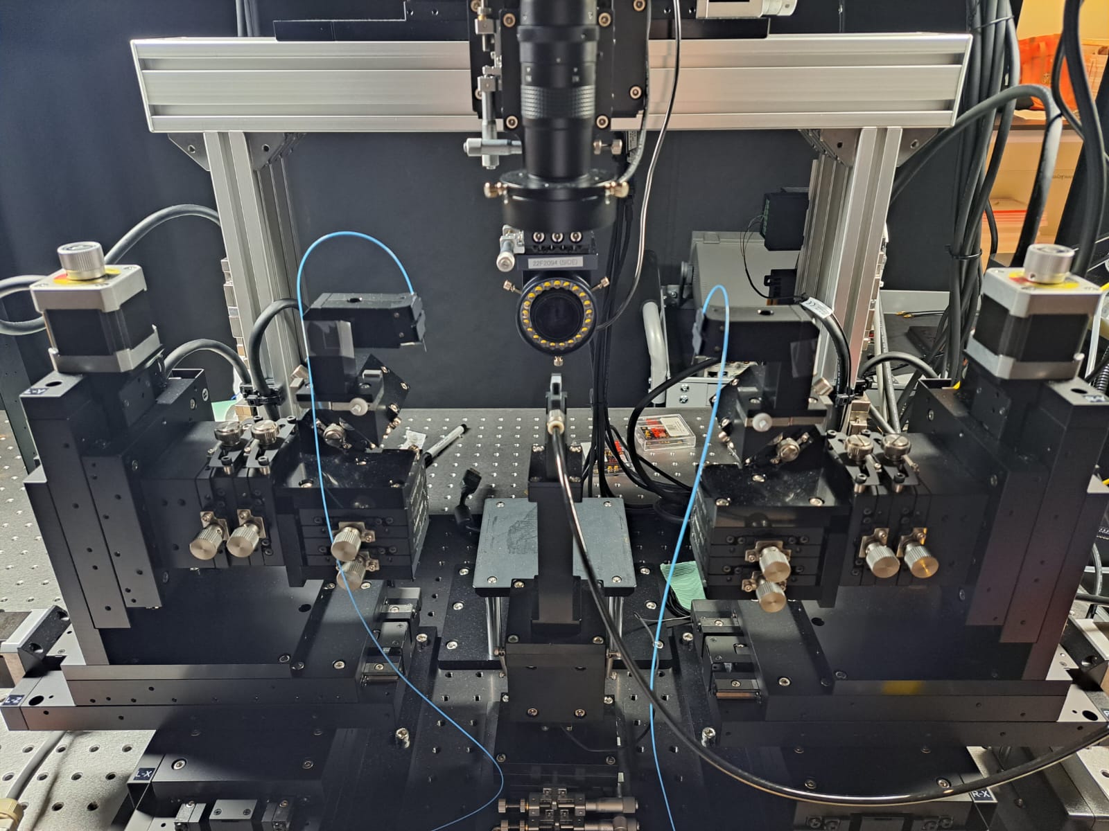 Device Characterisation: Optosigma Automated Photonic (179-2) - A*STAR ...