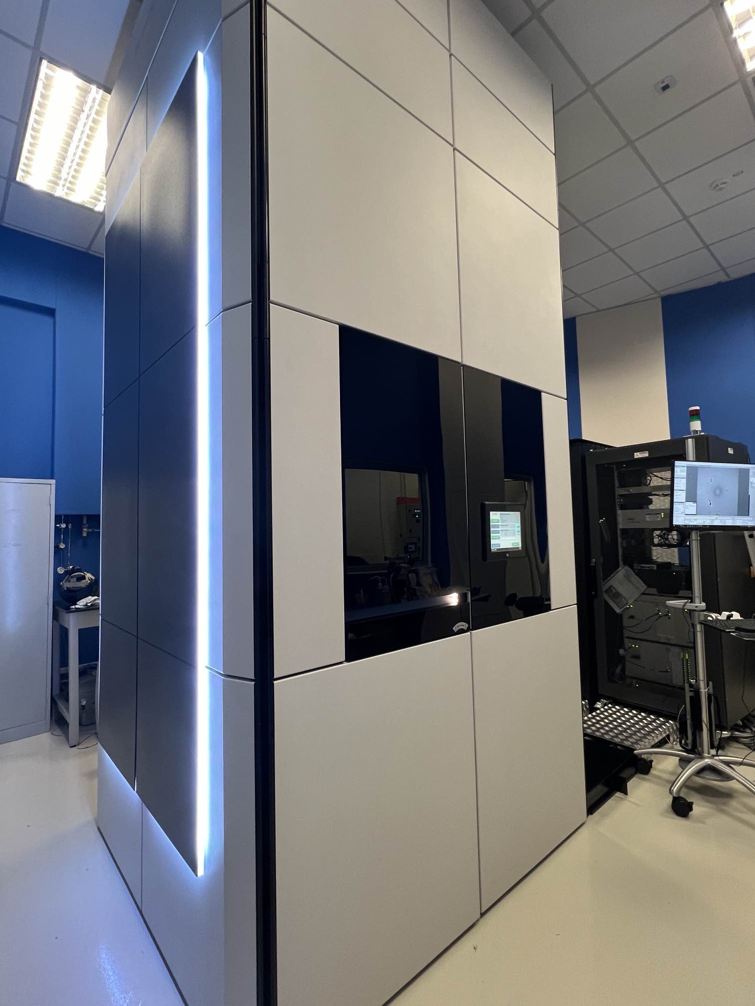 Electron/ Ion microscopy: TEM (Thermo Scientific Spectra TEM) - A*STAR ...