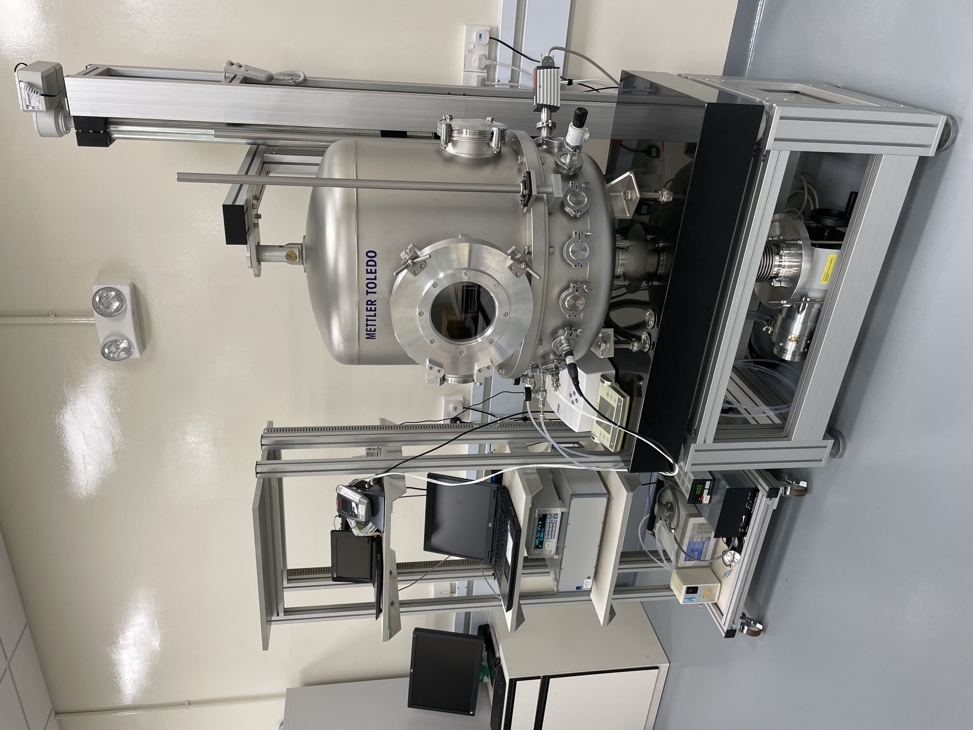 Metrology: Mass Comparator, Display Unit and Vacuum Chamber - A*STAR ...