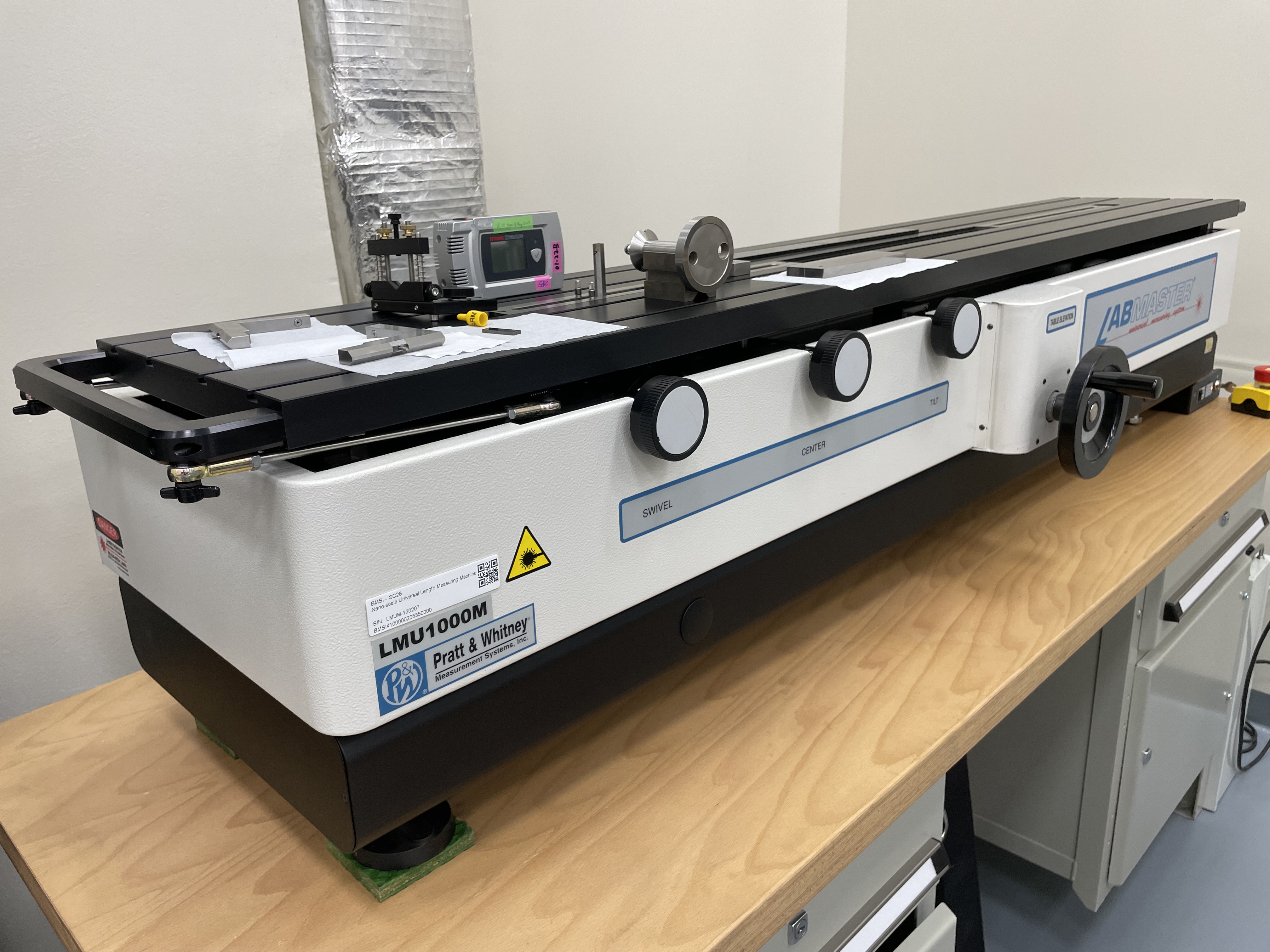 Metrology: Nano-scale Universal Length Measuring Machine - A*STAR ...